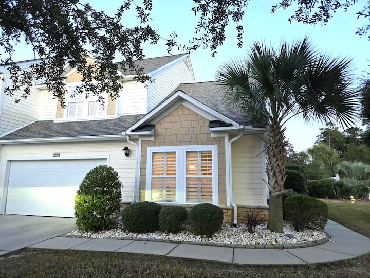 The 19th Hole - Murrells Inlet, SC