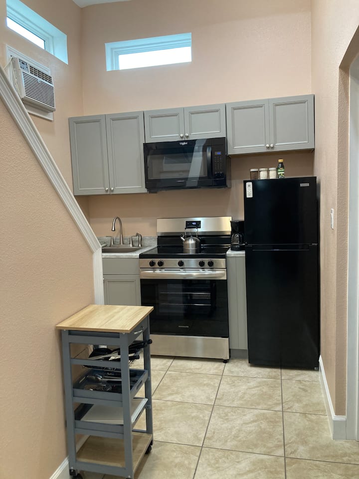 Exquisite Apartment Experience (Free Parking) - Stafford, TX