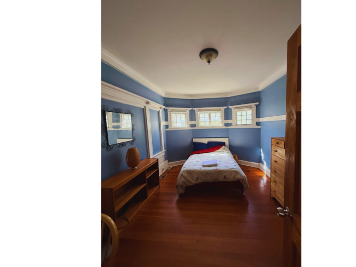 Holt Duplex. Whole. 3 Bedrooms. Near Uc Berkeley - Strawberry, CA