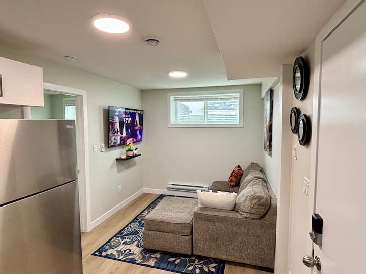 Luxloft Suite - Saskatoon