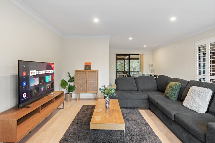 Tranquil Hideaway Near Parks Shops & Nature Trails - Logan City