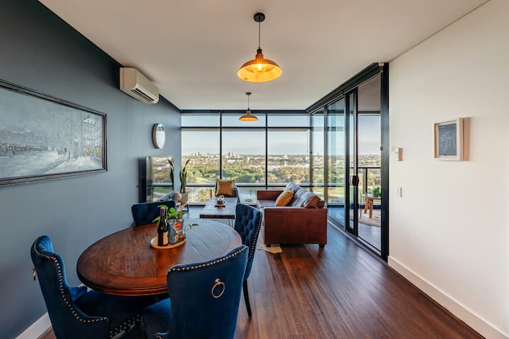 Lux King-bed | Stunning Views | Parking - Sydney