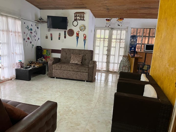 Casa Campestre Privada Con Piscina Y Jacuzzi - La Mesa