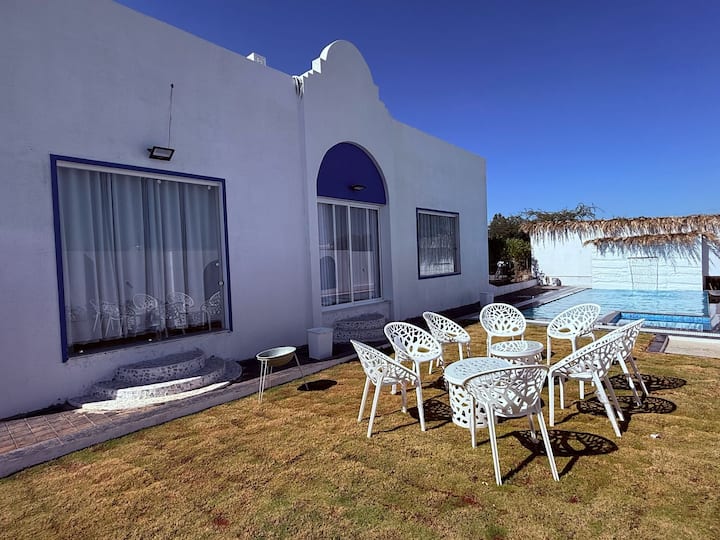 The Santorini Vibe With All Luxurious Amenities - Indore