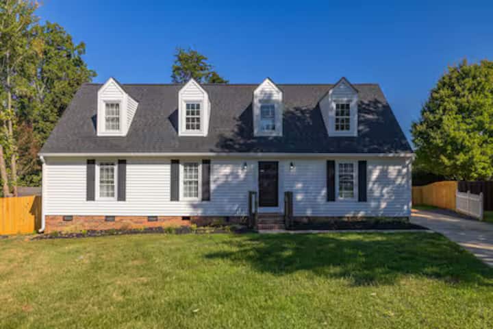 Heraldry Gathering | Plentiful Space - Greensboro, NC