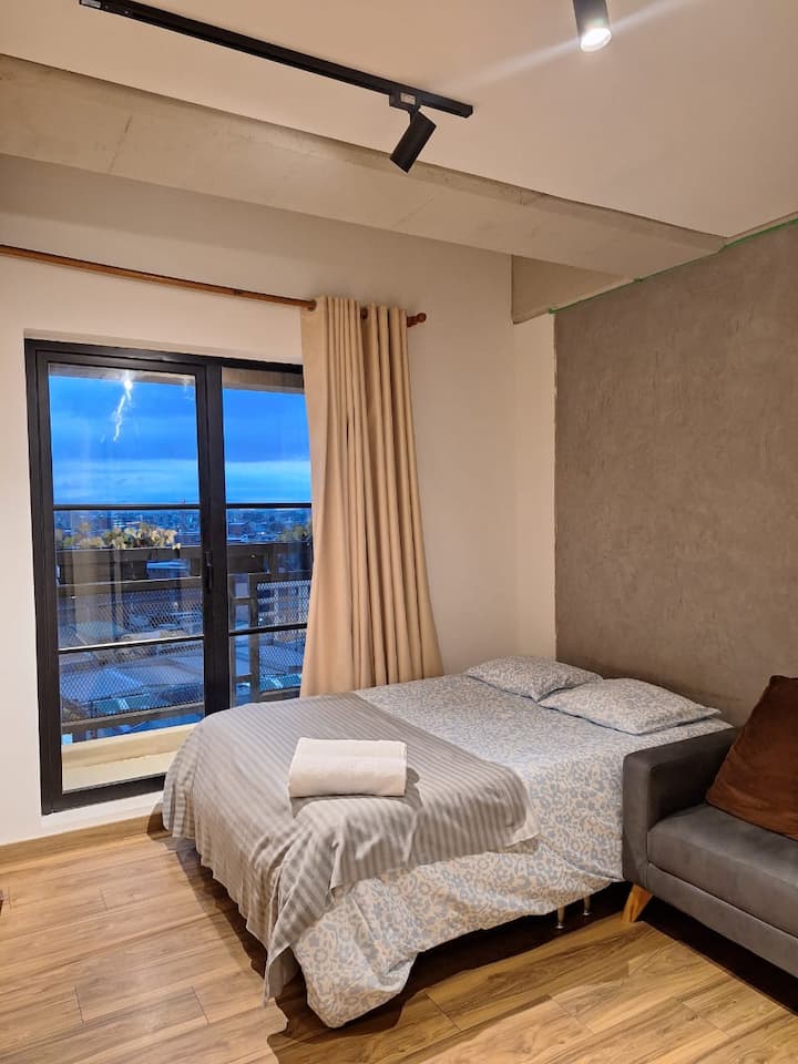 Moderno Estudio Calle 80 | Nuevo | Fácil Acceso - Bogotá