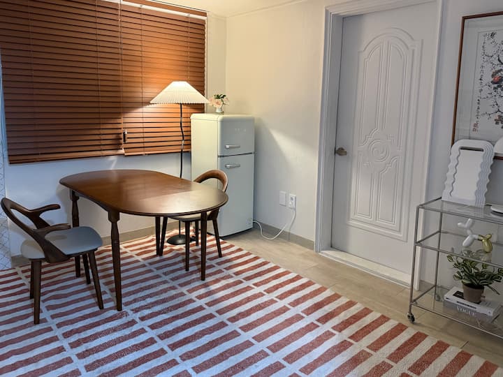 가오픈 50%할인특가! Jamsil 2room Cozy Woody Home(주차불가) -