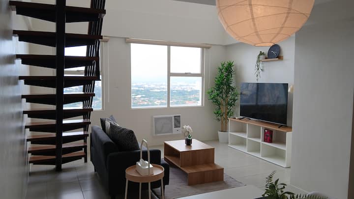 Archie's Work From Home - Penthouse 2 Bedroom - Ortigas Center