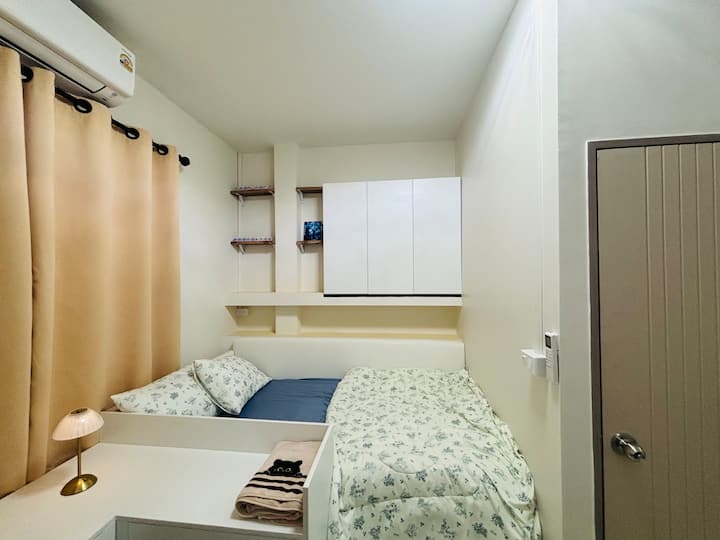 Borom House - Bang Yai