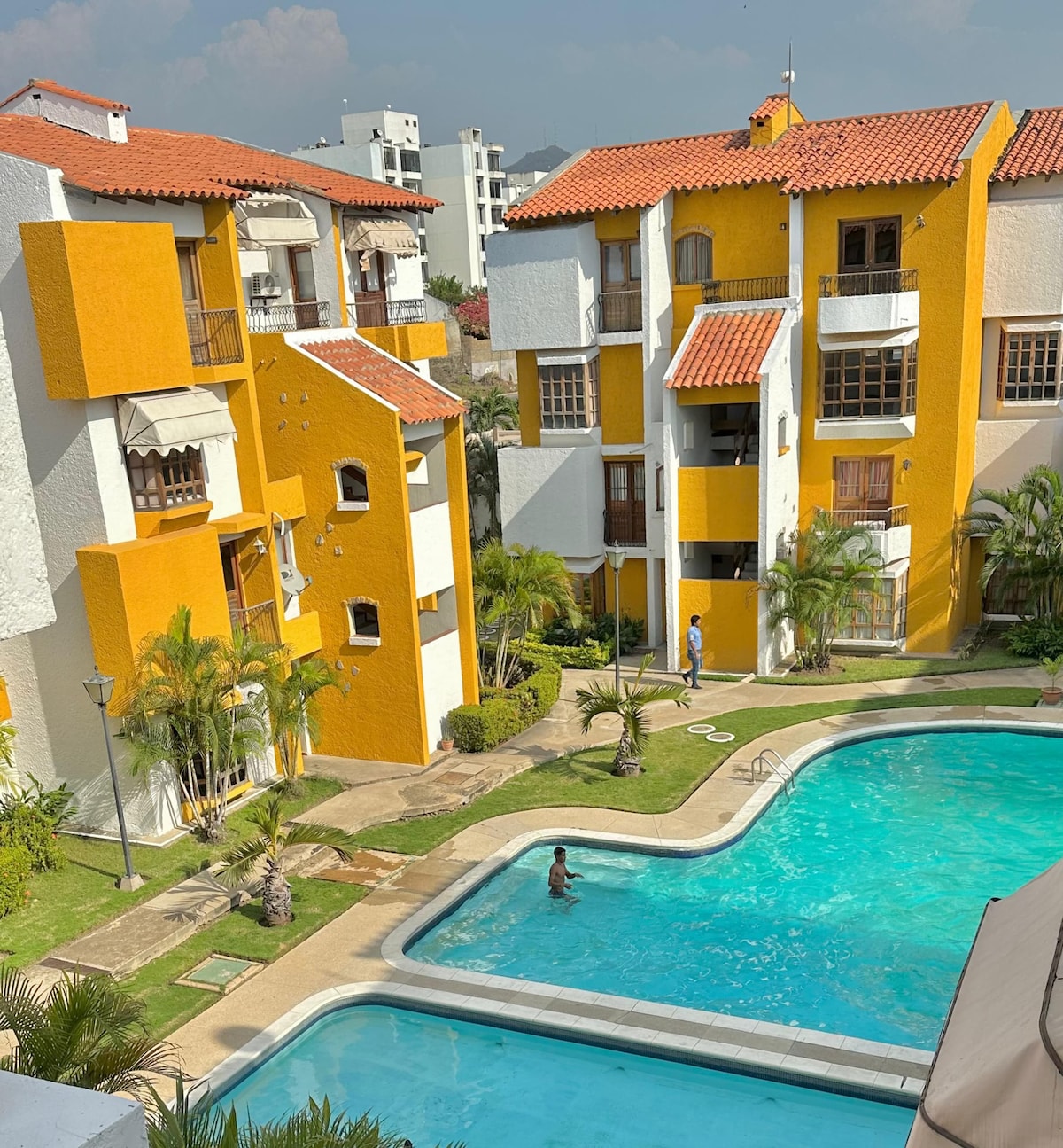 Puerto Vallarta Syrian Club - Apartments for Rent in Puerto La Cruz ...