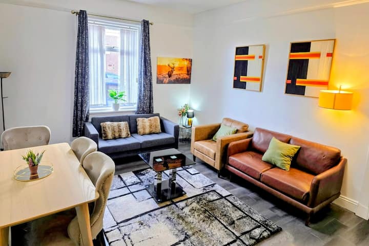 Blyth Royal Castle, Free Parking - Northumberland
