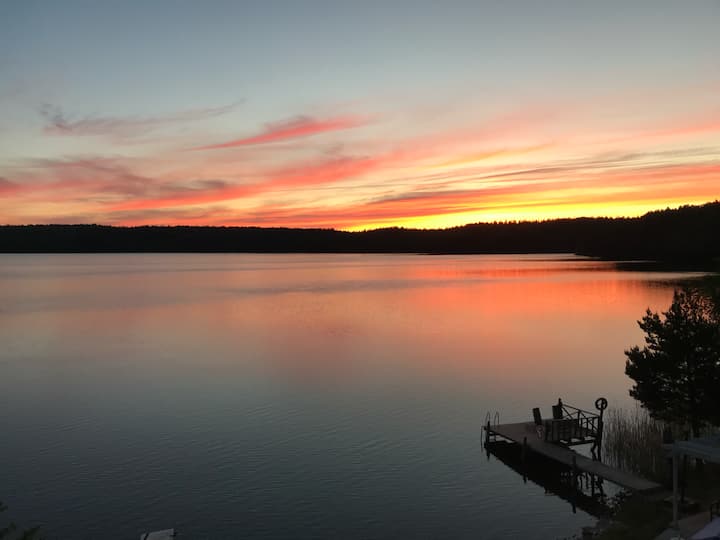 Private Lake House With Sauna, Dock And Suset View - Sweden
