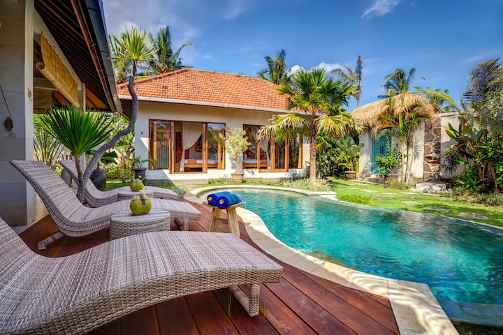 Private Charming 2bd Villa Away From The Crowds - Canggu