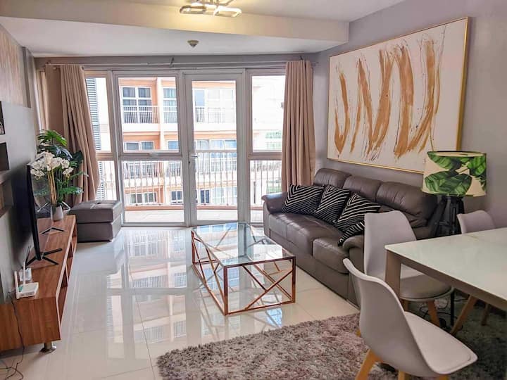 Great Get Away With Easy Access To All Your Needs. - Taguig