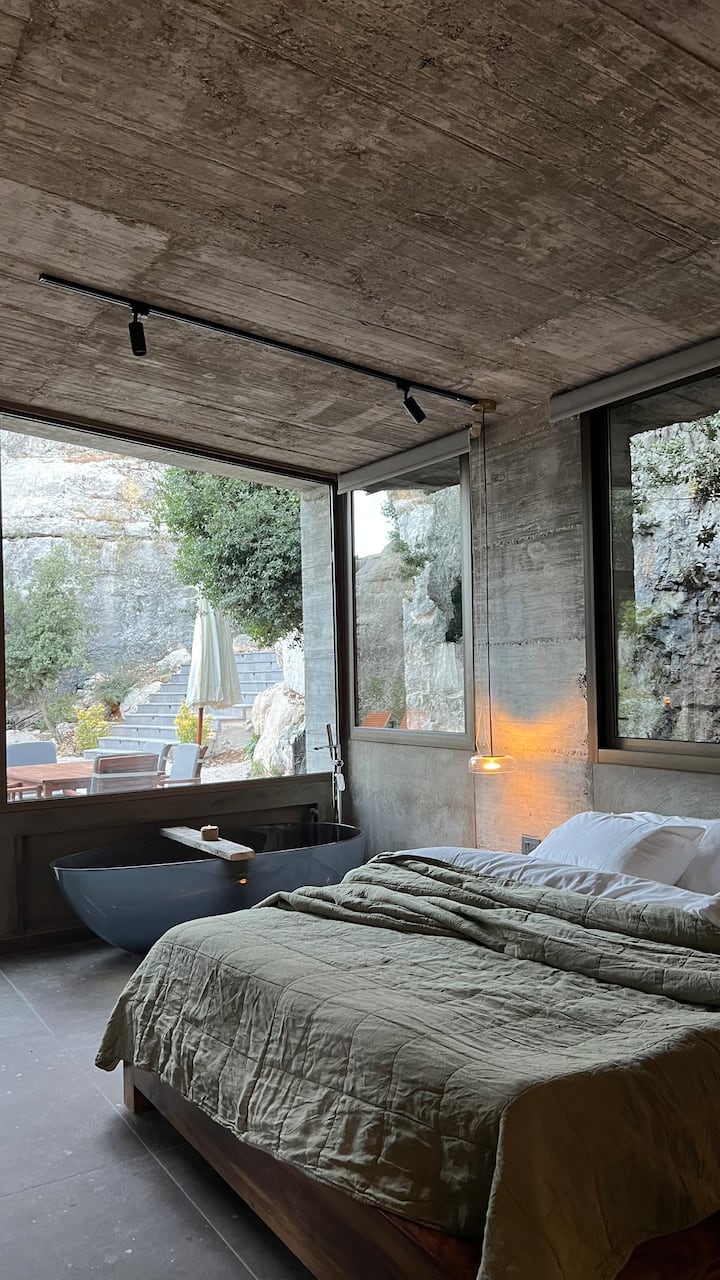 The Serenity Villa - Caim Mountain Retreat - Lebanon