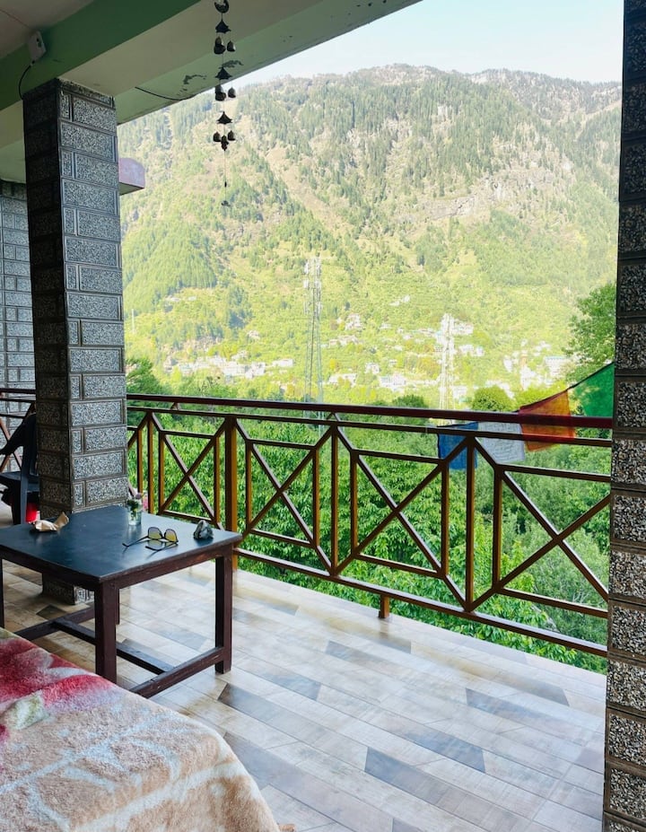 Circe House - Manali