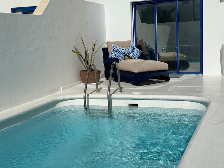 Bonita Habitacion Dentro De Una Villa Familiar. - Playa Blanca