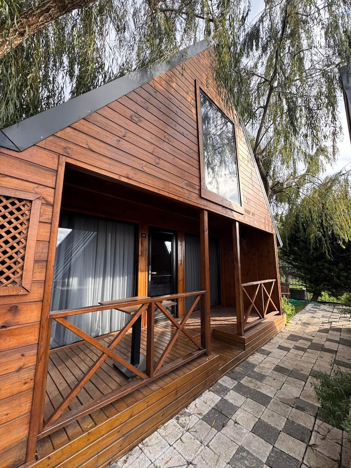 Bungalow Suit & Jetted Tube With Town View - Arnavutköy