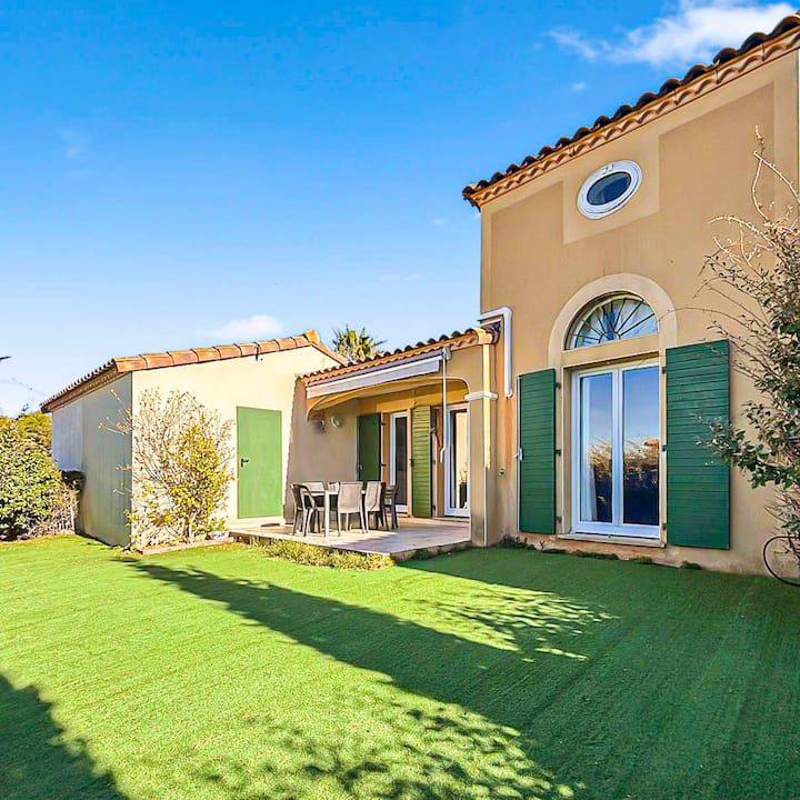Piscine, Salle De Fitness, 8 Pers Et Parking - Béziers