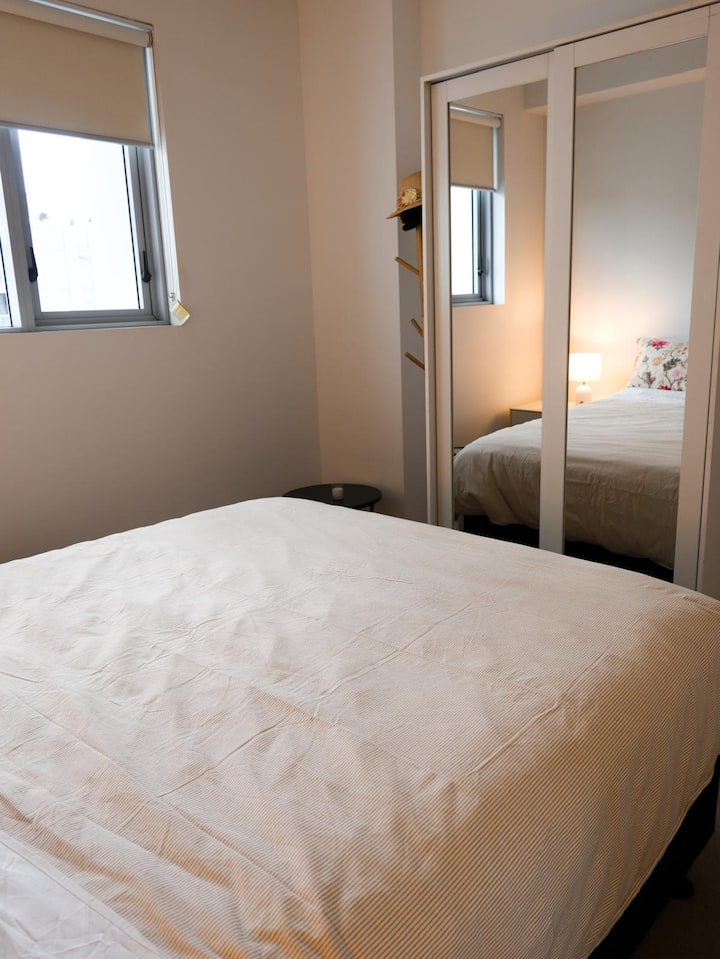 South Brisbane Park Side Apartment - Brisbane