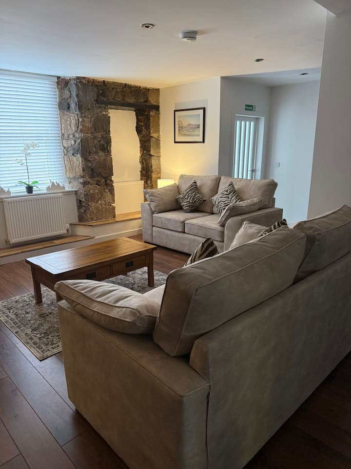 The Abbey Inn - Cambuskenneth - Stirling