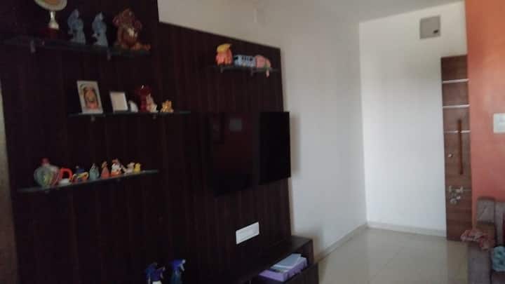 3bhk Fully Furnished Flat At A Affordable Rate - Vadodara
