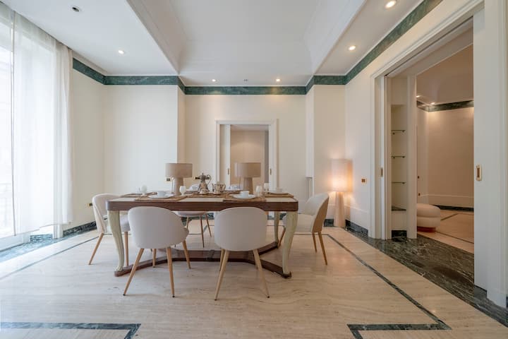 Palazzo Porpora – Luminoso Appartamento A Roma - Rome