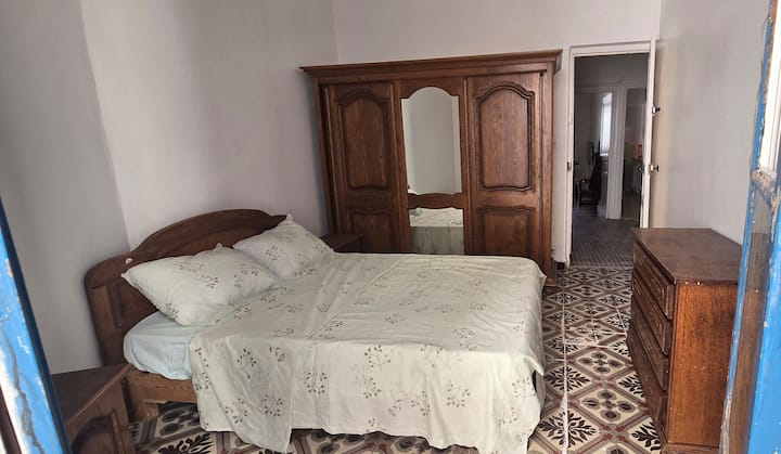 Logement En Plein Cœur Du Marché - Algiers