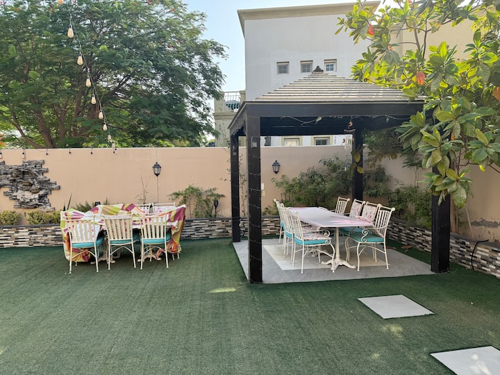 Spacious Villa For Events - Dubaï