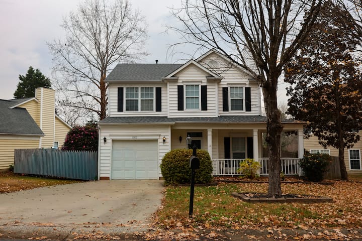 Abode In Charlotte - Harrisburg, NC