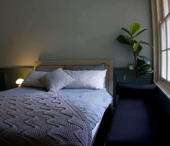 The Green House - Plant Filled Studio Apartment. - Melbourne