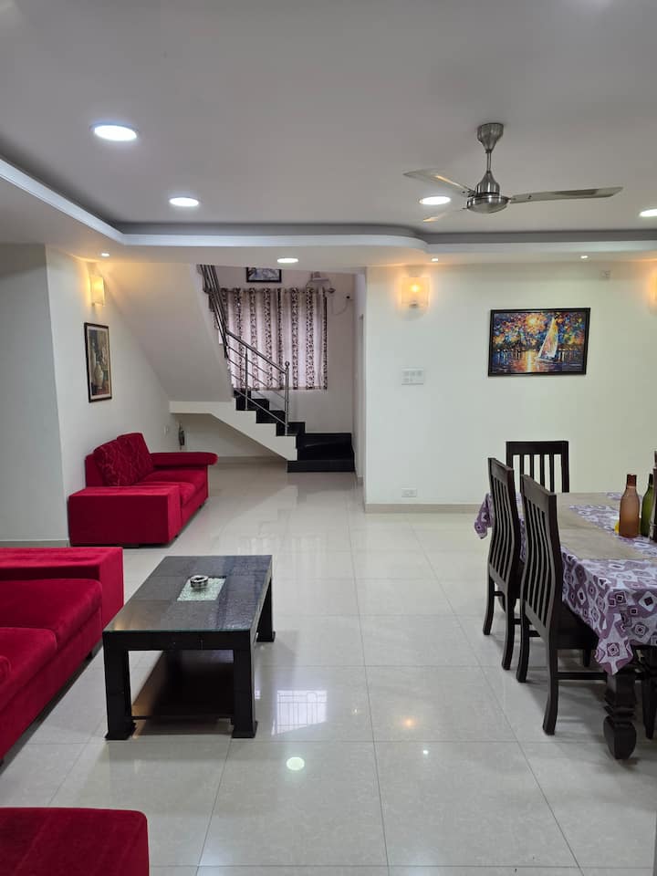 4bhk Duplex Pent House Centrally Located - Bengaluru