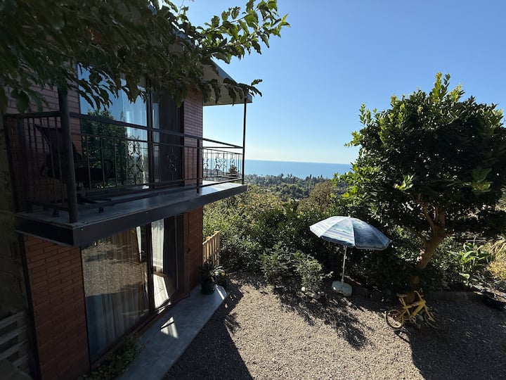 Ketevan House In Tsikhisdziri - Géorgie