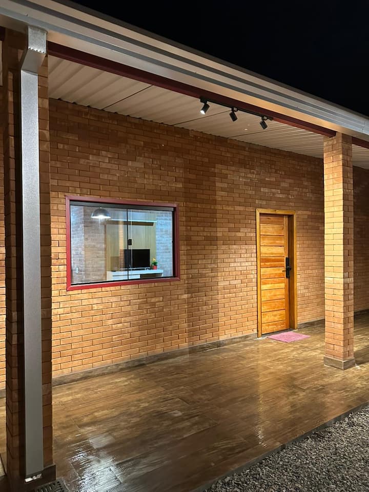 Casa Nova Em Bonito - Casa Vermelha - Bonito