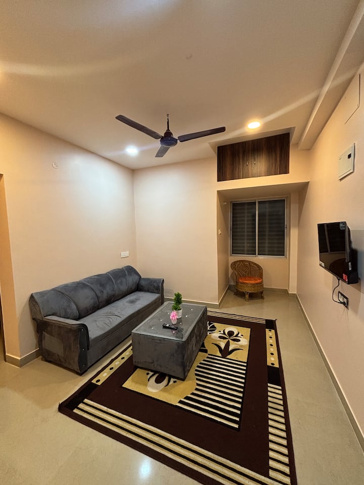 Modern & Cozy 2bhk Flat In Salugara, Siliguri - Siliguri