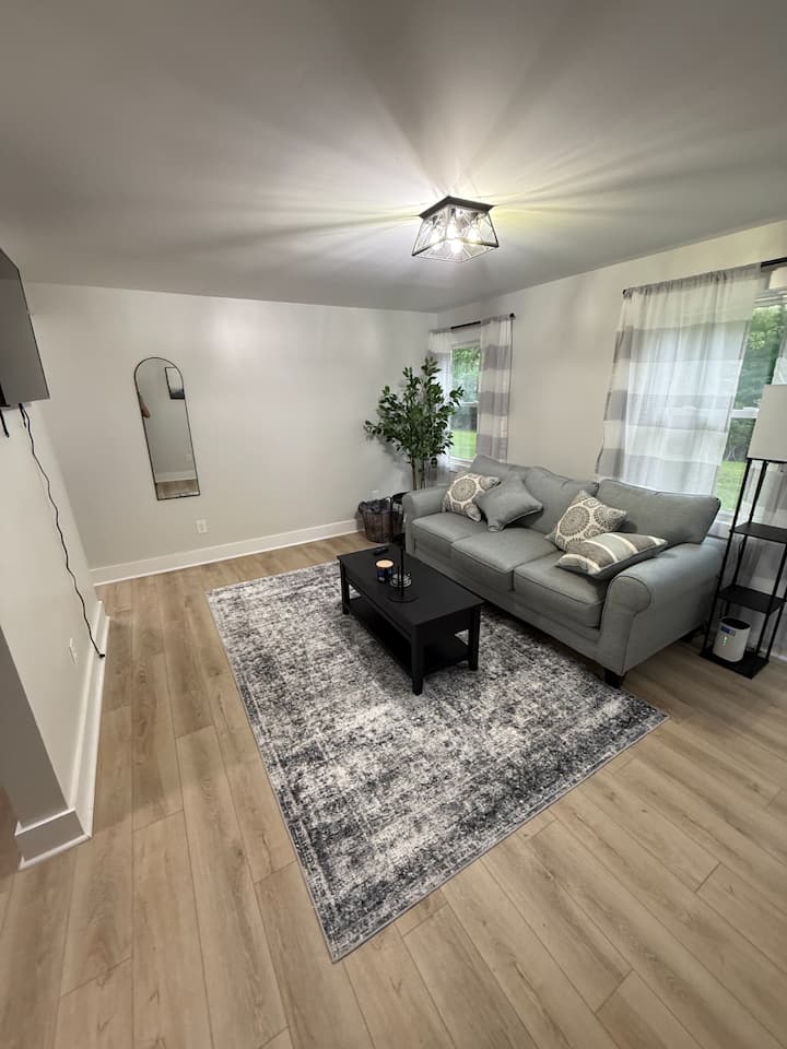 Newly Remodeled Fourplex In Oak Ridge - Oak Ridge, TN