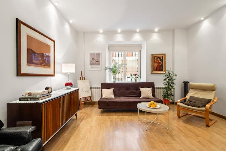 En La Latina, Acogedor Y Tranquilo - Campo del Moro