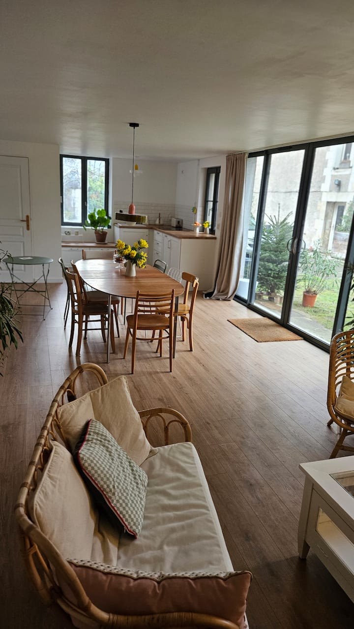 Logement Indépendant 4/ 6 Pers Au Bord De La Loire - Tours