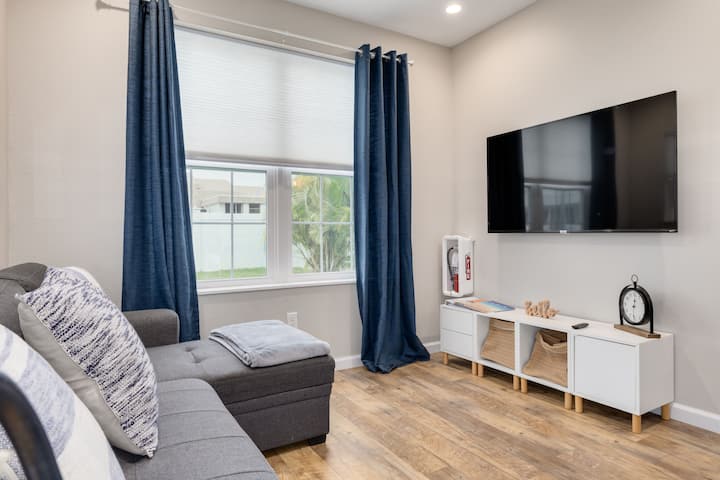 Lux Tiny Home | 2 Bed 1 Bath Unit A "Sunny" - Dunedin, FL