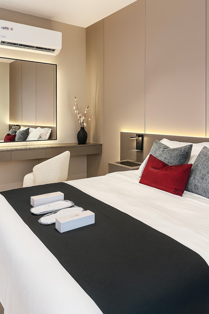 شقةVipالكورنيش-3غرف وغرفةعاملة-The Charming Place2 - Dammam