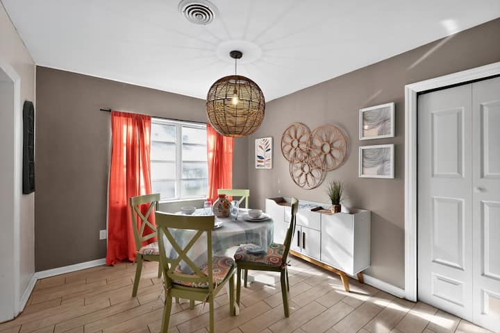 5 Min To Lake Hollingsworth 1gb Wifi Covered Patio - Lakeland, FL