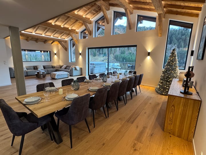 Chalet Neuf 7 Chambres Avec Sauna, Jacuzzi, Cinéma - Les Gets