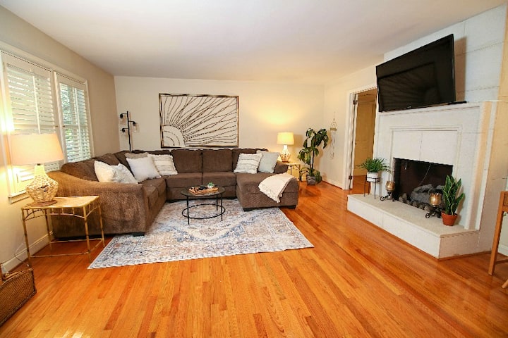 Island Waterfront Retreat-3br, Sunroom, Gym, Views - James Island, SC