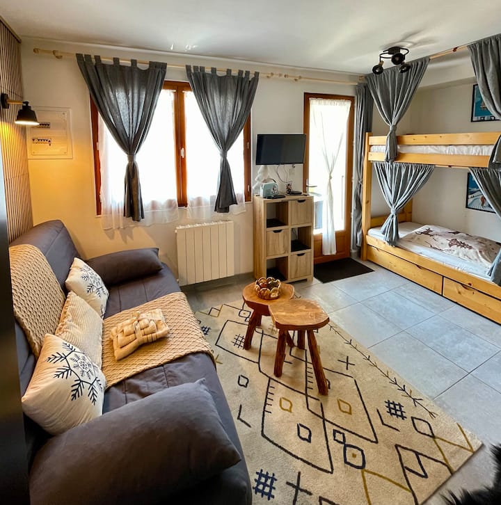 Studio Cosy Aux Gets •Terrasse & Parking Privée - Les Gets