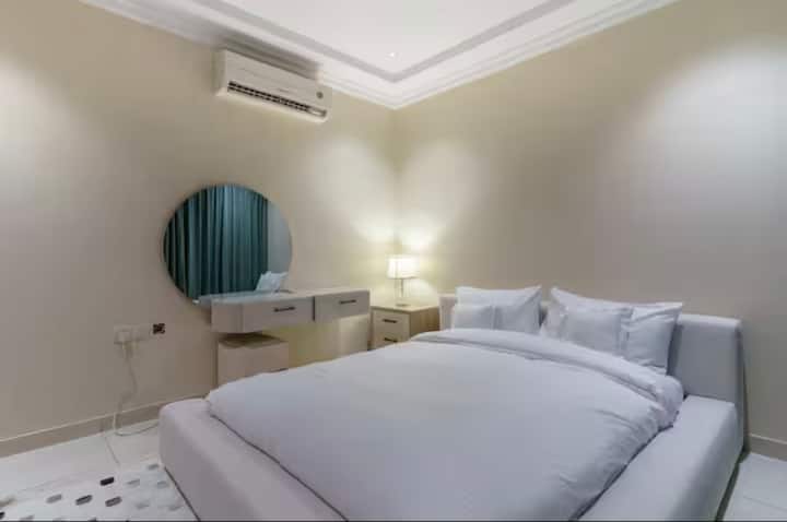 Private & Spacious Apartment (دخول ذاتي)S10 - Riyadh