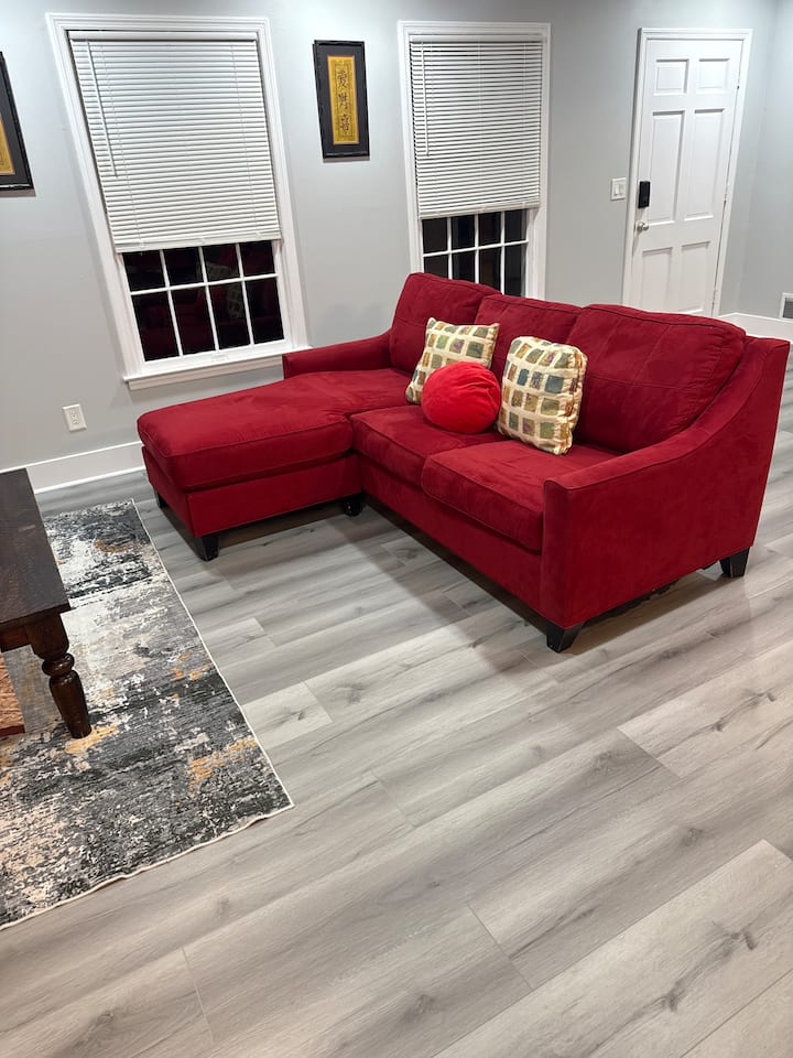 Home Sweet Home-modern Comfort Near Lake Lanier - Gainesville, GA