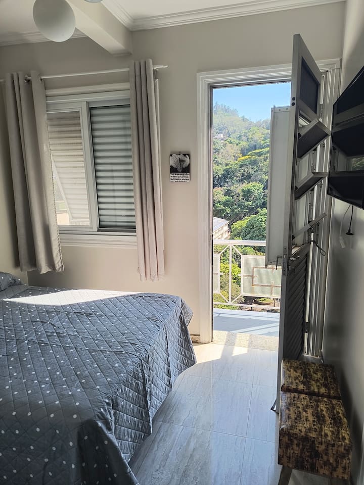 Apartamento - Serra Negra, Com Vista Para A Praça - Serra Negra