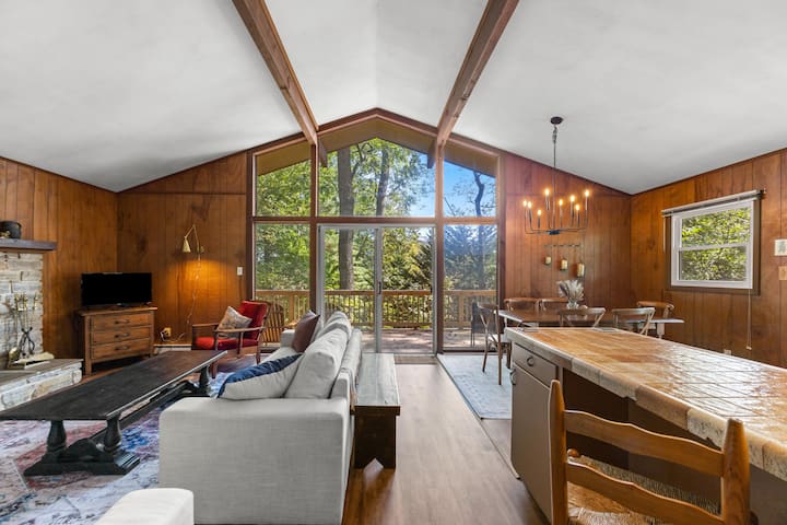 Cozy 4br Cabin W/ Fireplace & Fire Pit - Emmitsburg, MD