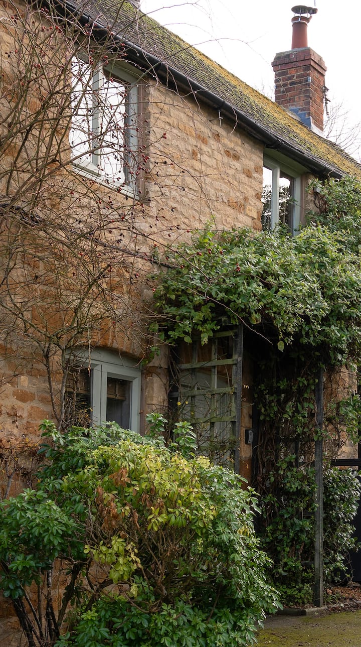 Charlotte's Cottage In The Cotswolds - Stow-on-the-Wold