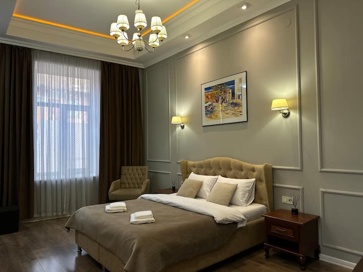 Елегантна квартира на Кобилянській - Botoşani